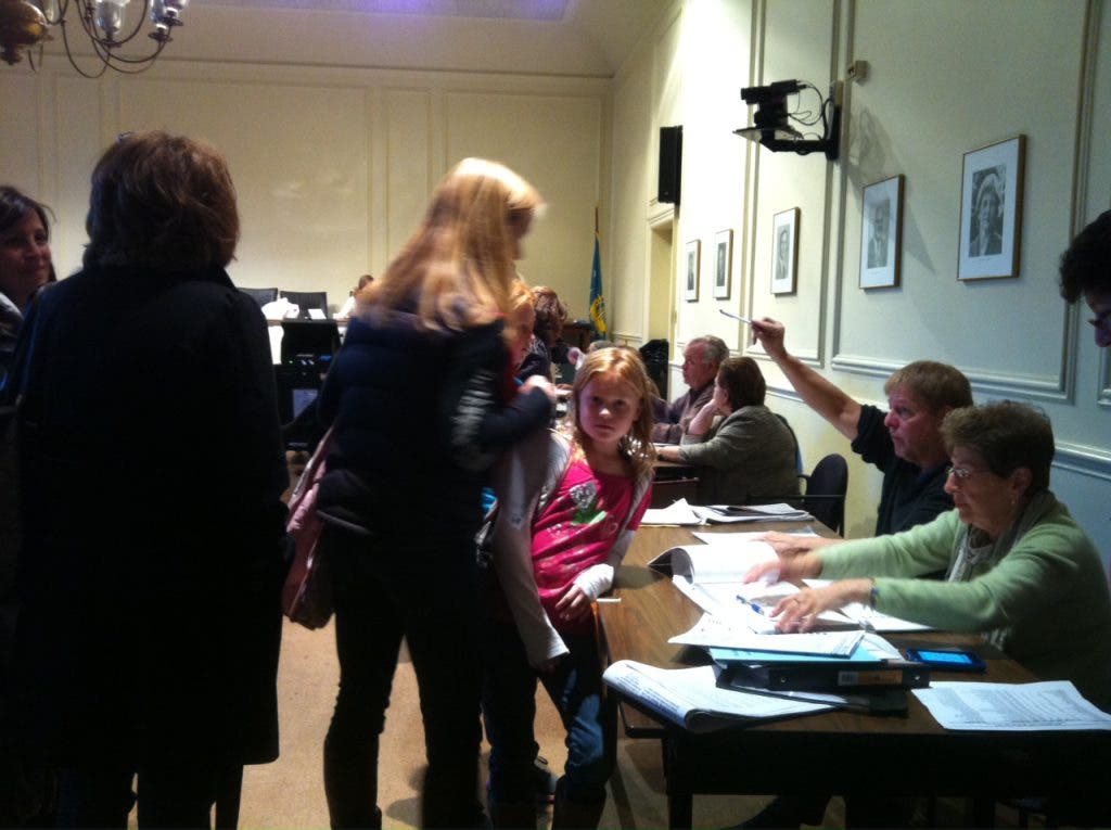 Rye Election Coverage 2012: Sound Shore Dems Celebrate Victory (VIDEO ...
