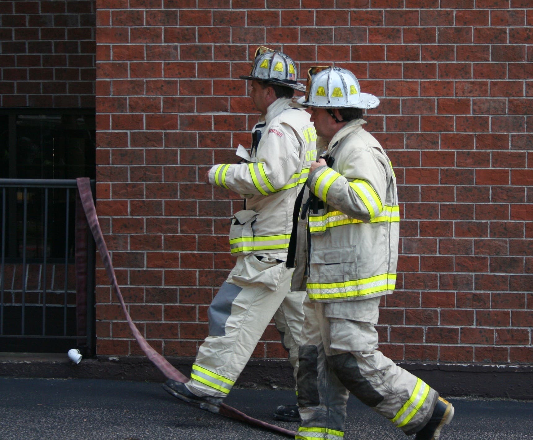 Wellesley Fire Department Investigating Cause of 70 Walnut St. Smoke ...