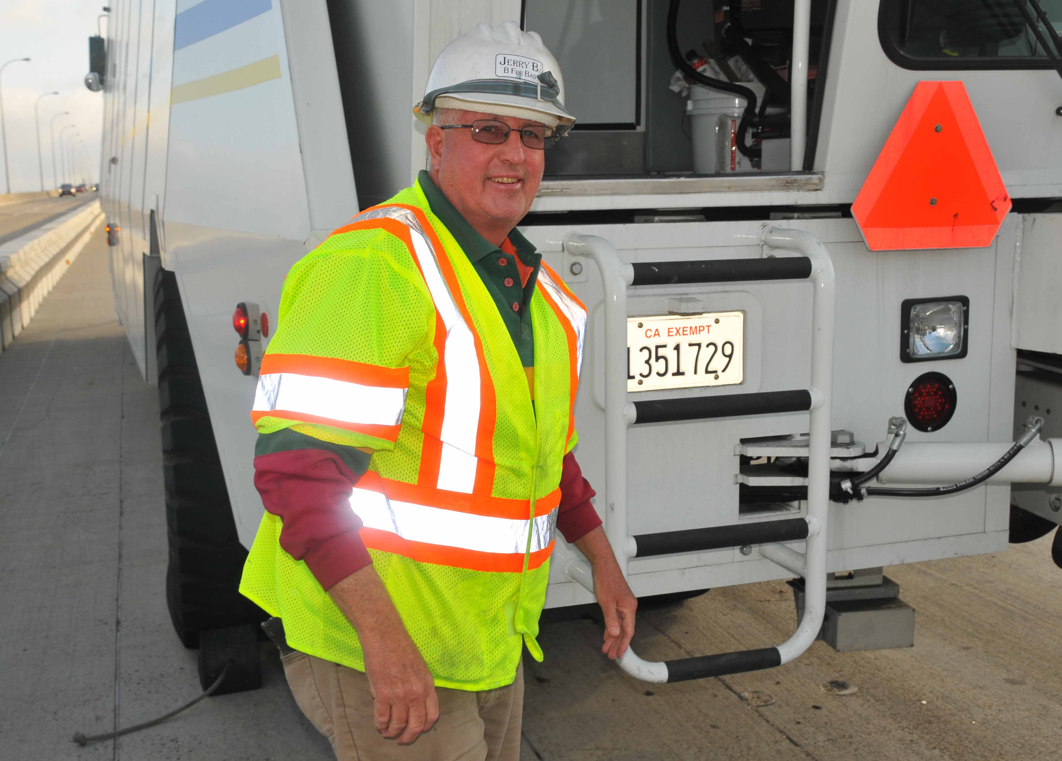 Inside the Zipper: Slow-Motion View of Coronado Bridge on Barrier Mover ...