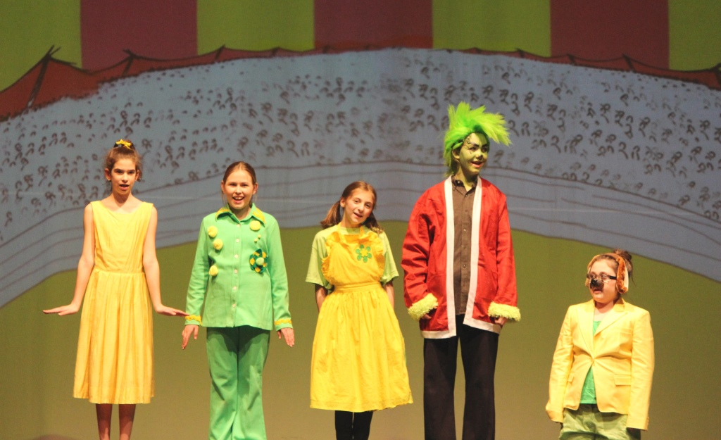 Coolidge Middle School Students Hit the Stage for 'Seussical the ...