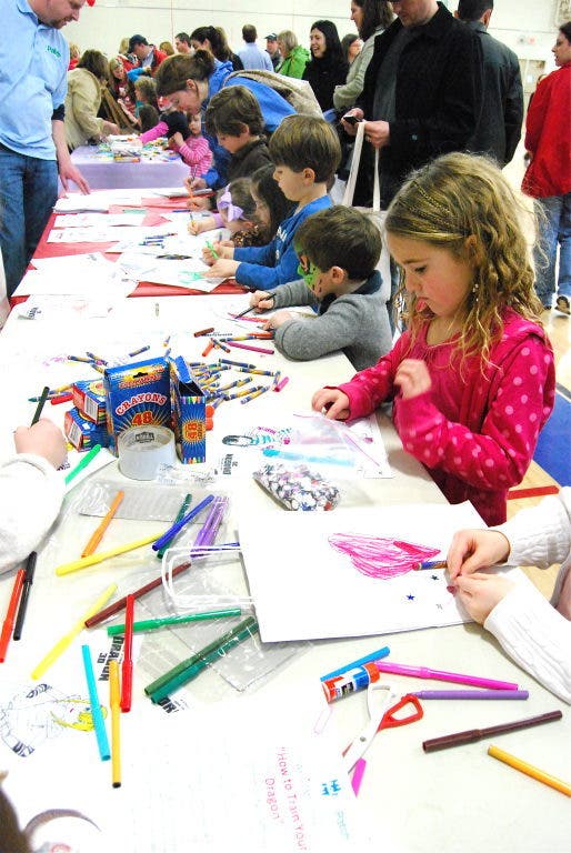 Residents Create Works of Art at DreamWorks Craft Fair | Darien, CT Patch