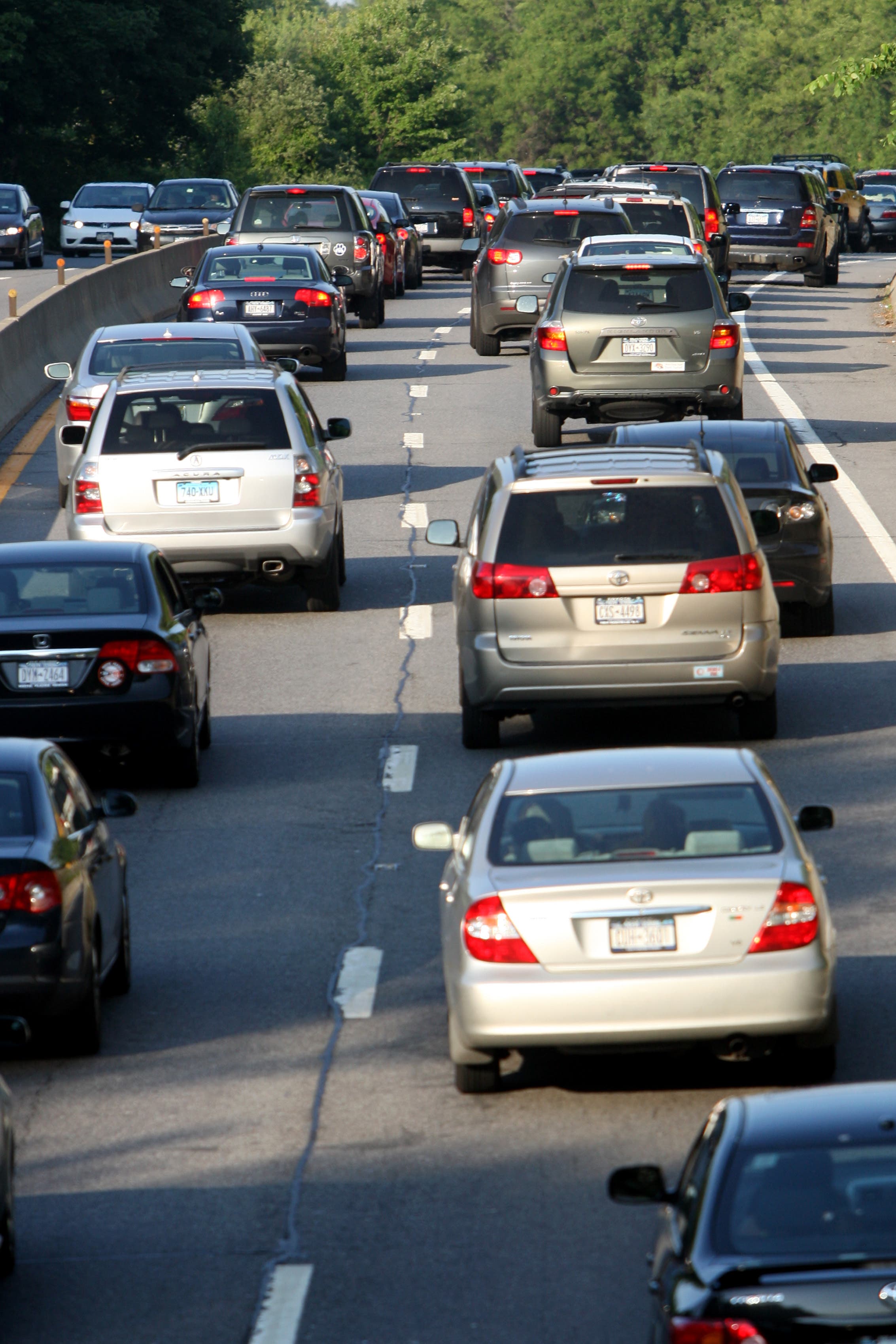 Two-Car Crash Snarls Hutchinson at Rush Hour | Scarsdale, NY Patch