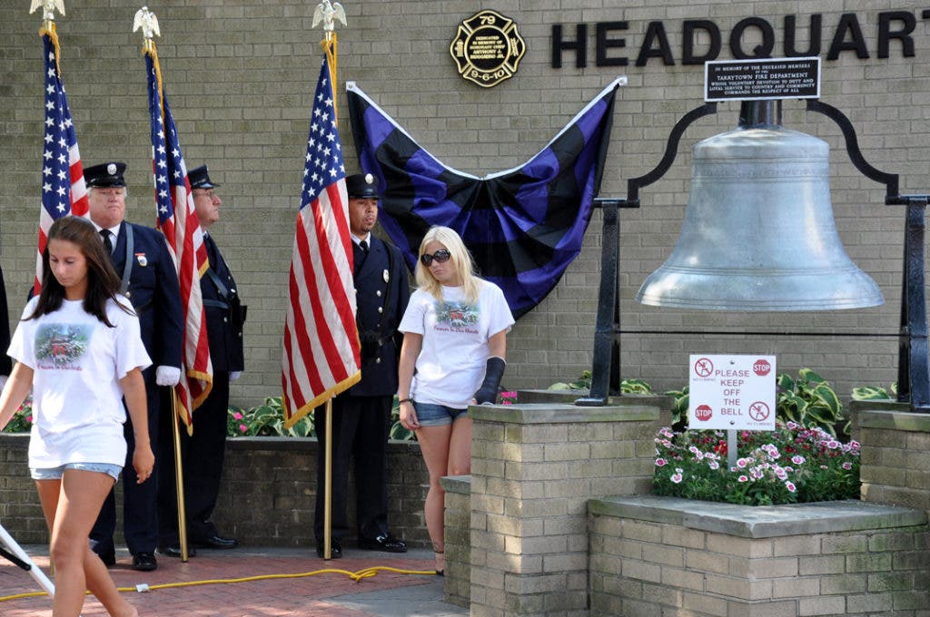 On Anniversary of Their Deaths - Plaques Honor Kelly and Ruggiero ...