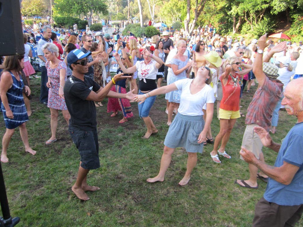 Photos: Summer Concerts in Bluebird Park Bring Out the Sunday Crowds ...