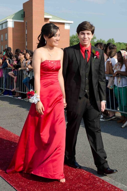 PHOTOS: Teaneck High School Prom 'Show Off' | Teaneck, NJ Patch