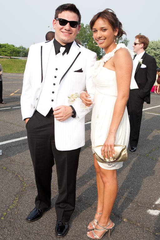 VIDEO: Teaneck High School Students 'Show Off' Before Prom | Teaneck ...