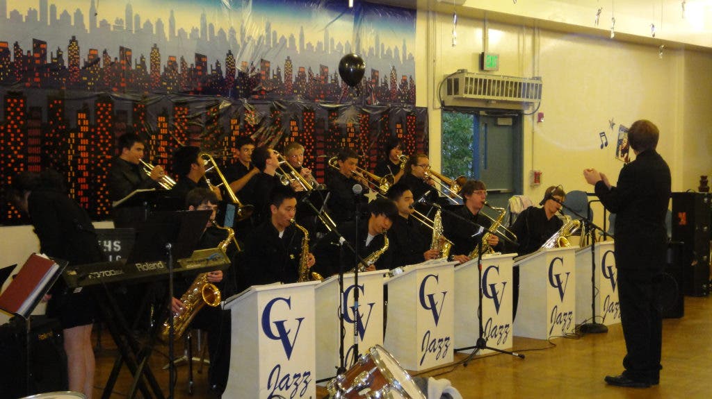 Crescenta Valley High School Jazz Band 'Spring Fling' Sets the Night on ...