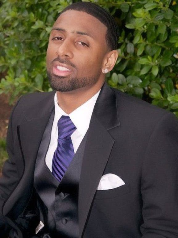 Ex-Holy Angels Guard Troy Bell Tries to Keep Pro Basketball Dream Alive ...