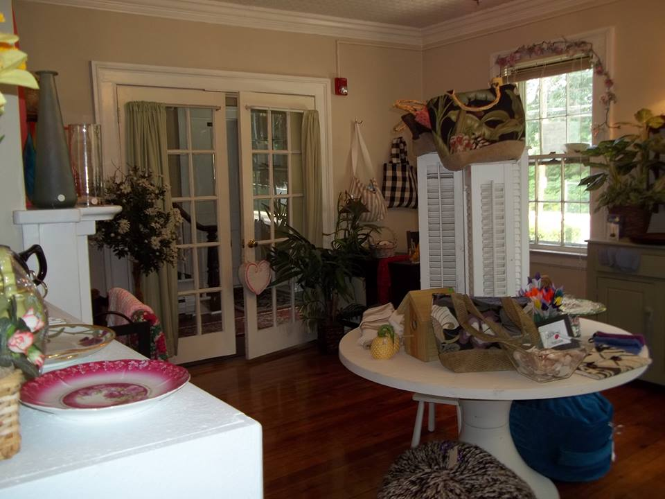 The Ivoryton Inn and Tea House at the Ivoryton Inn reaches new ...