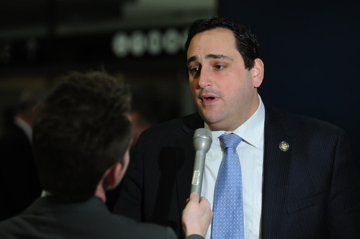 LUPINACCI BACKS LEGISLATION FOR MILITARY SPOUSES | Huntington, NY Patch