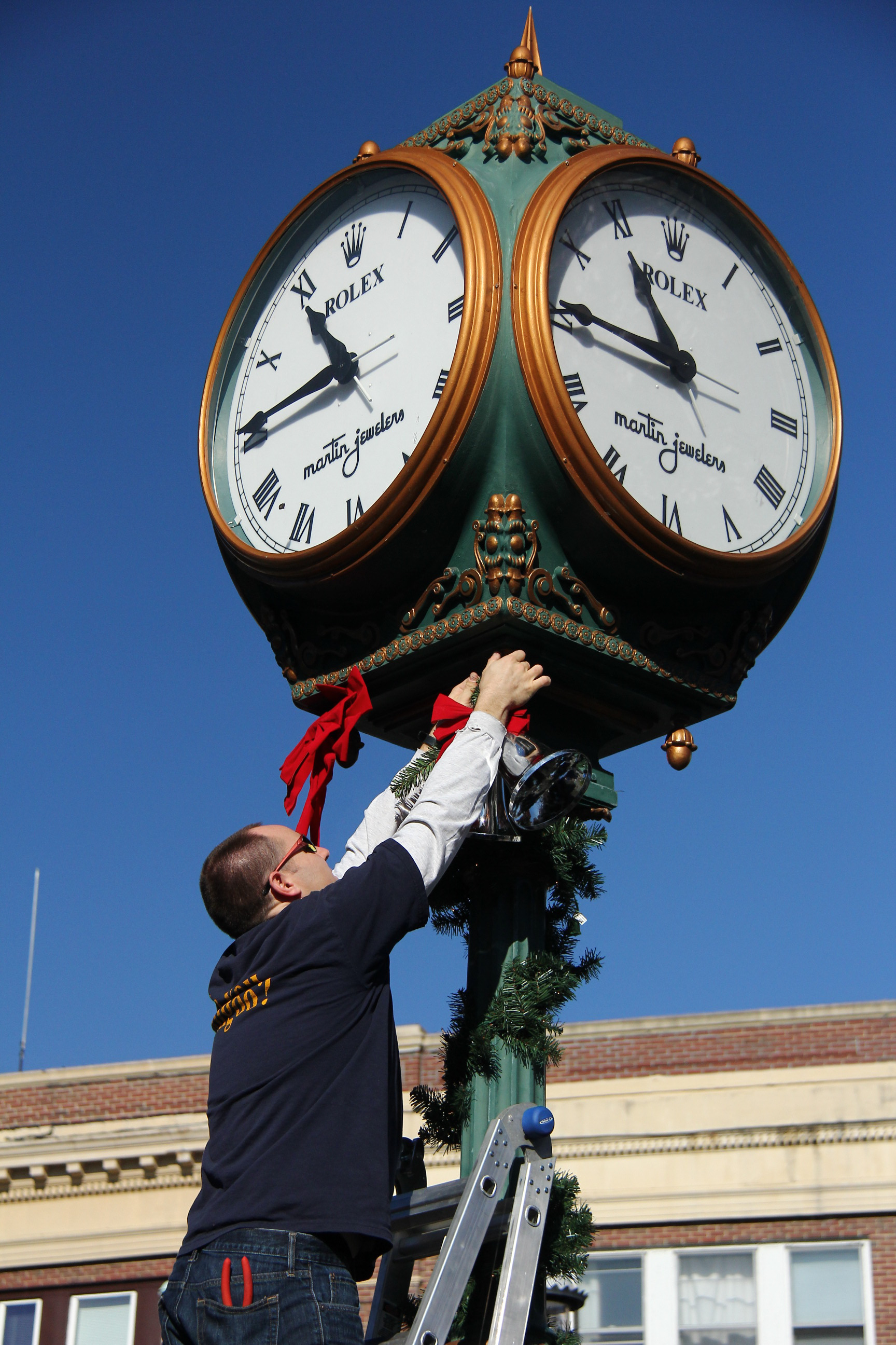 Eastman Plaza Gets a Holiday Makeover | Cranford, NJ Patch