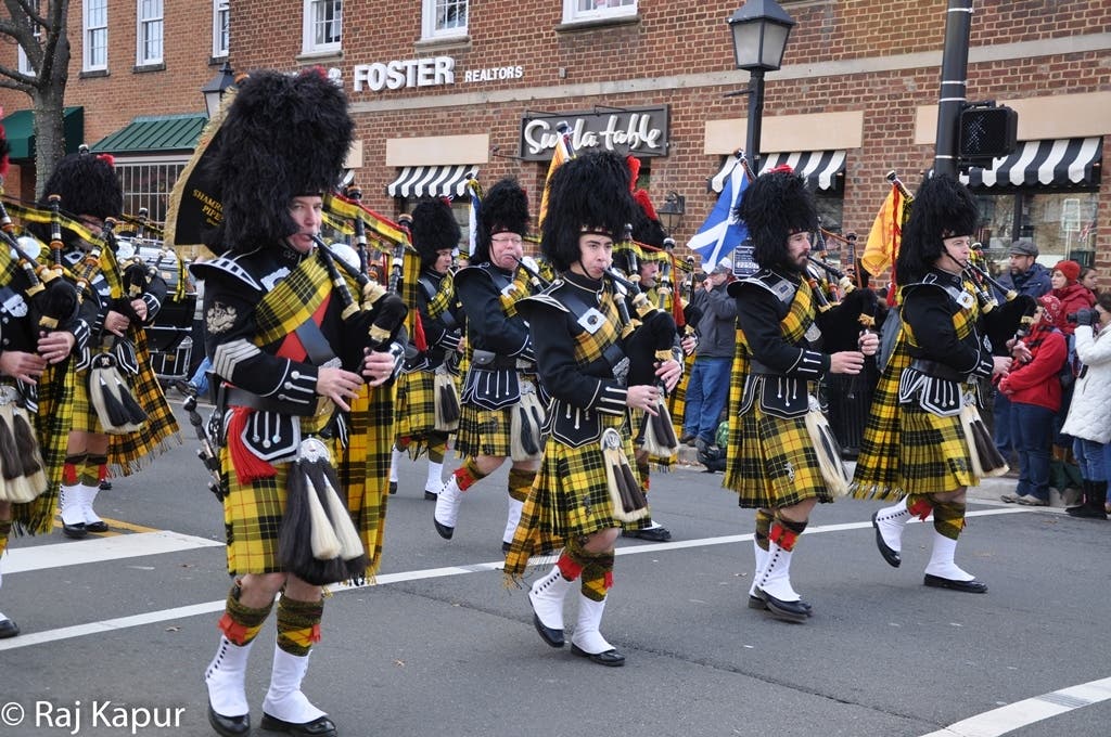 SATURDAY, DECEMBER 6: EVERYBODY LOVES A PARADE! CELEBRATE THE HOLIDAY ...
