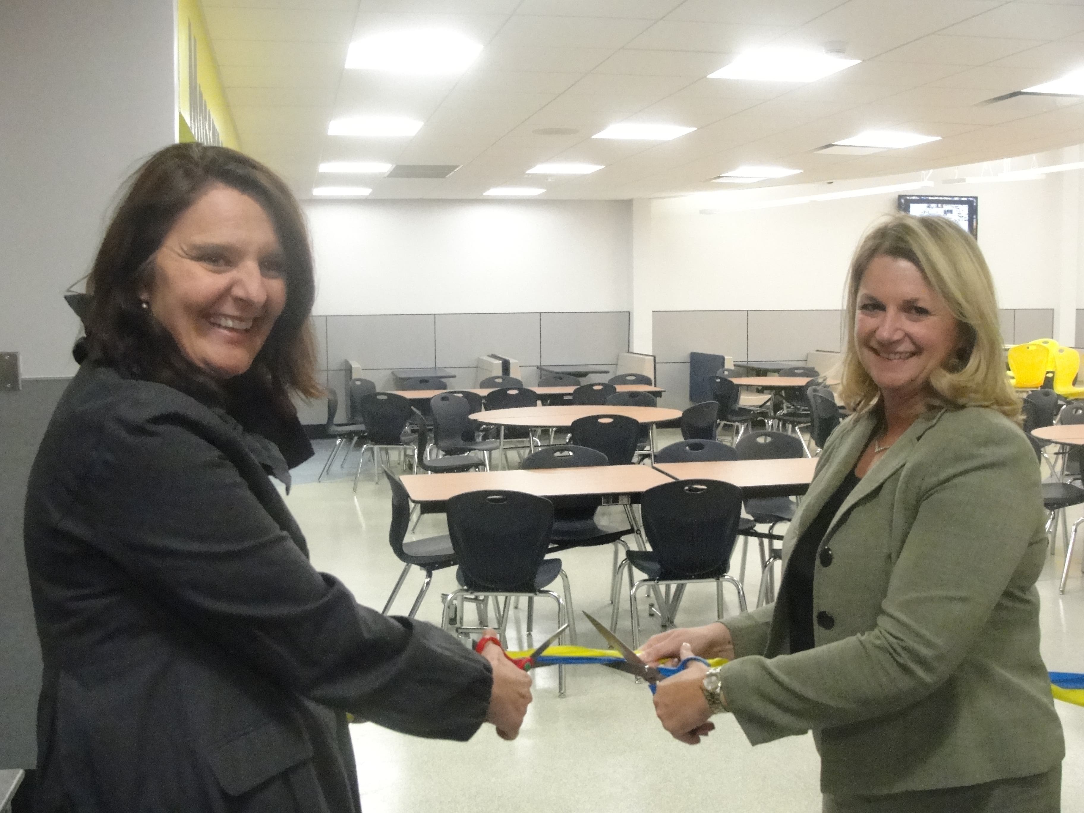 Massapequa High School Unveils New Cybercafe | Massapequa, NY Patch