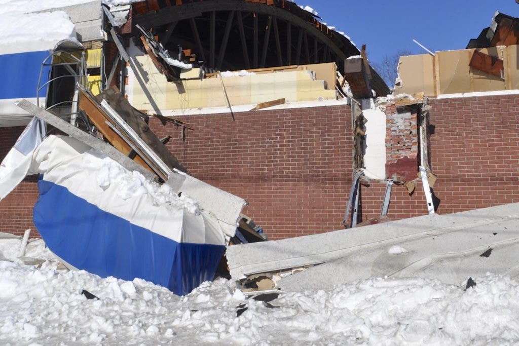 PHOTOS, VIDEO: Smithtown Lanes Destroyed | Smithtown, NY Patch