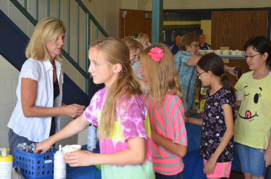 WHMS PTO Thanks Metro Market and Pewaukee Walmart | Brookfield, WI Patch