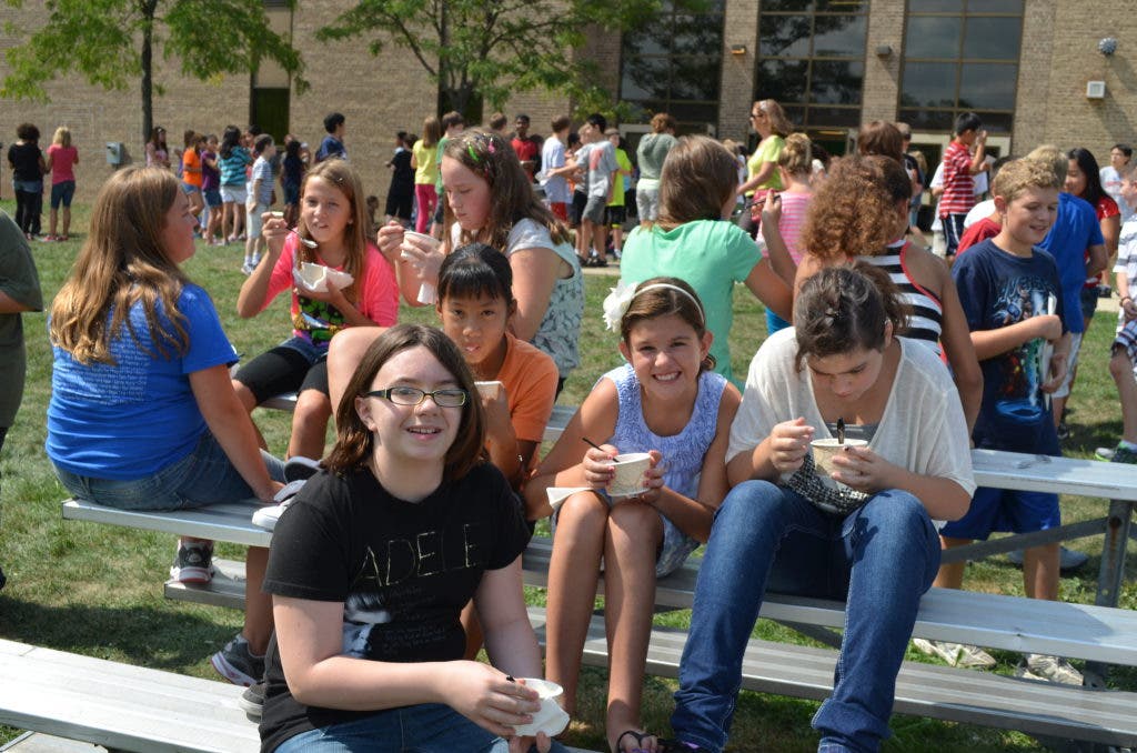WHMS PTO Thanks Metro Market and Pewaukee Walmart | Brookfield, WI Patch