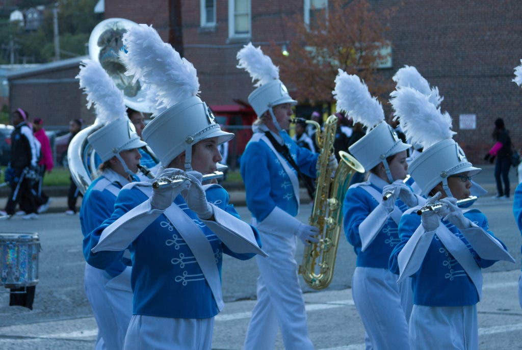 Parade Kicks Off Woodland Hills Homecoming Weekend | Forest Hills, PA Patch