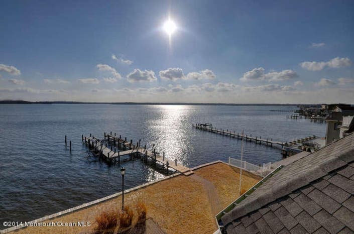 Take A Look: $2.5 Million For A Spacious Bay View In Toms River | Toms ...