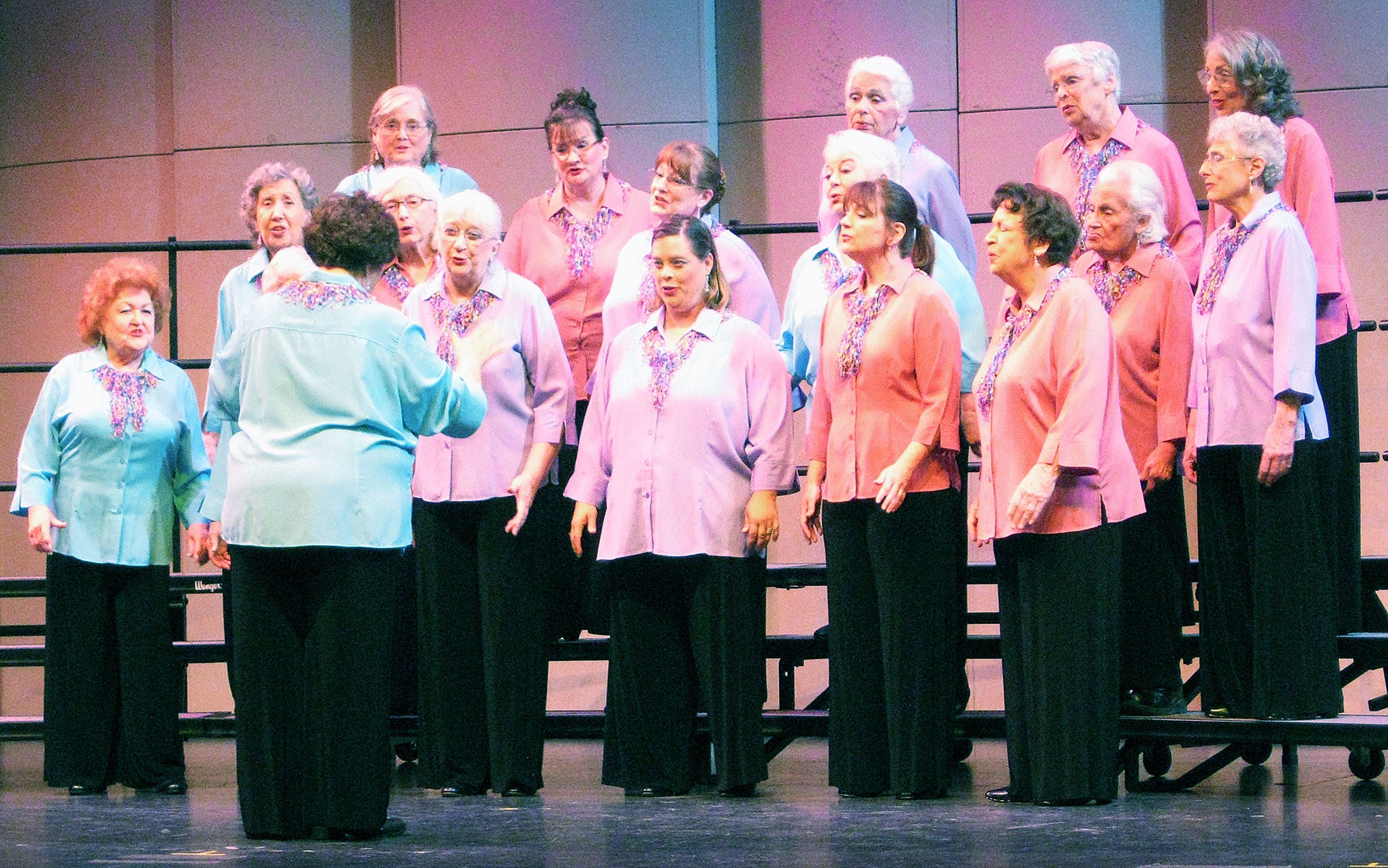 Are You a Woman Who Loves to Sing? | Shoreline, WA Patch