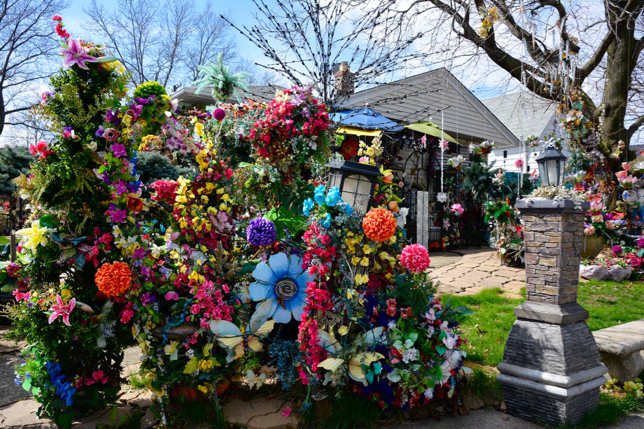 UPDATE: Social Media Shows Support for 'Flower House,' City Helps Bring ...