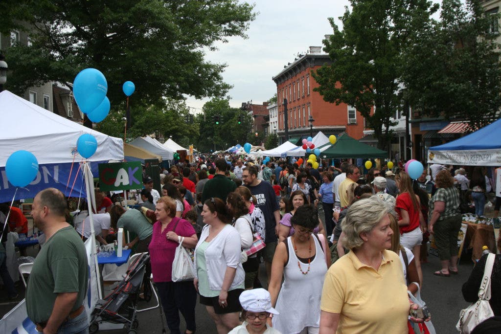 Thousands Attend Tarrytown Craft and Food Fair | Tarrytown, NY Patch