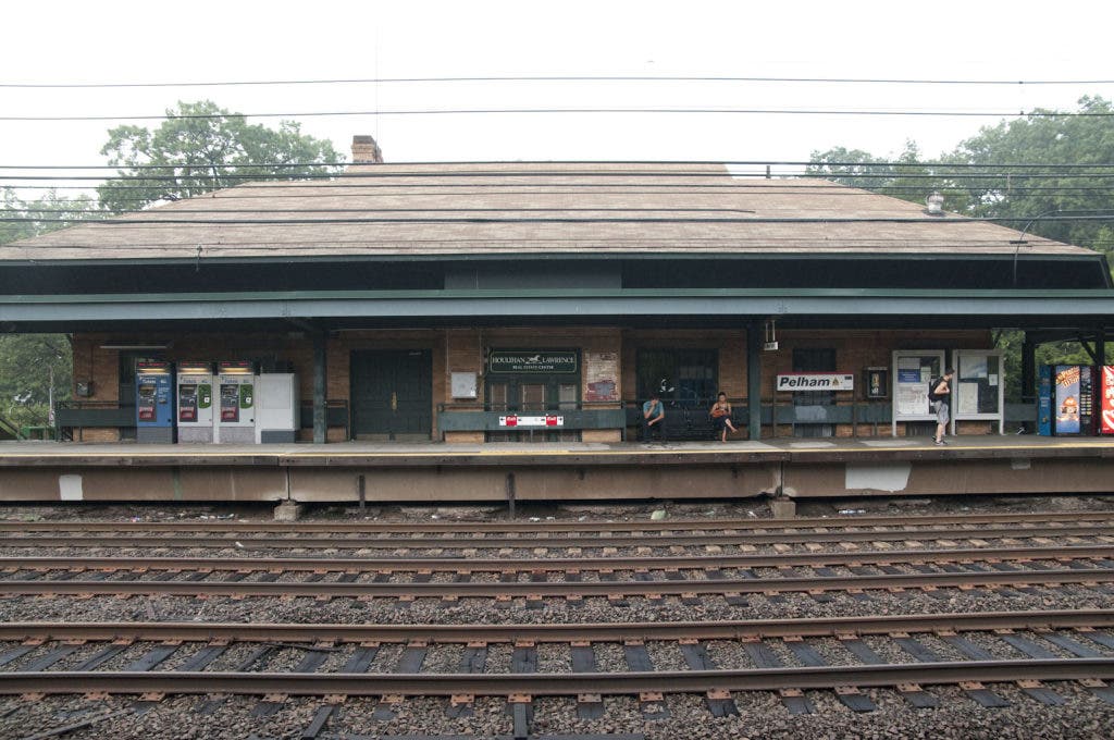 Viewfinder: Pelham Metro-North Railroad Station | Pelham, NY Patch