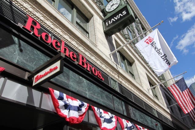 ROCHE BROS. OPENS IN BOSTON'S ICONIC BURNHAM BUILDING | Beacon Hill, MA ...