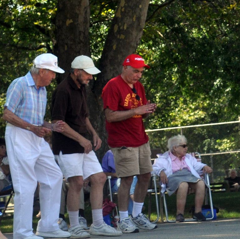 Dancing on the Beach: Goldilocks Plays in North Hempstead's Summer ...
