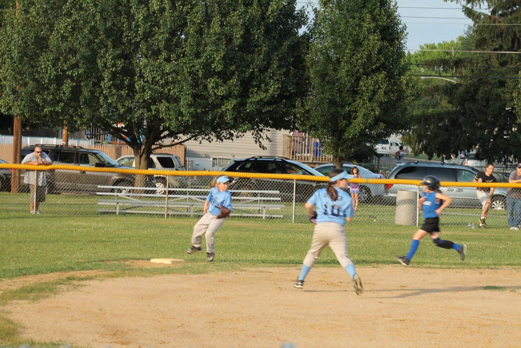 Erial 9-10 Softball Falls in Championship Series | Gloucester Township ...