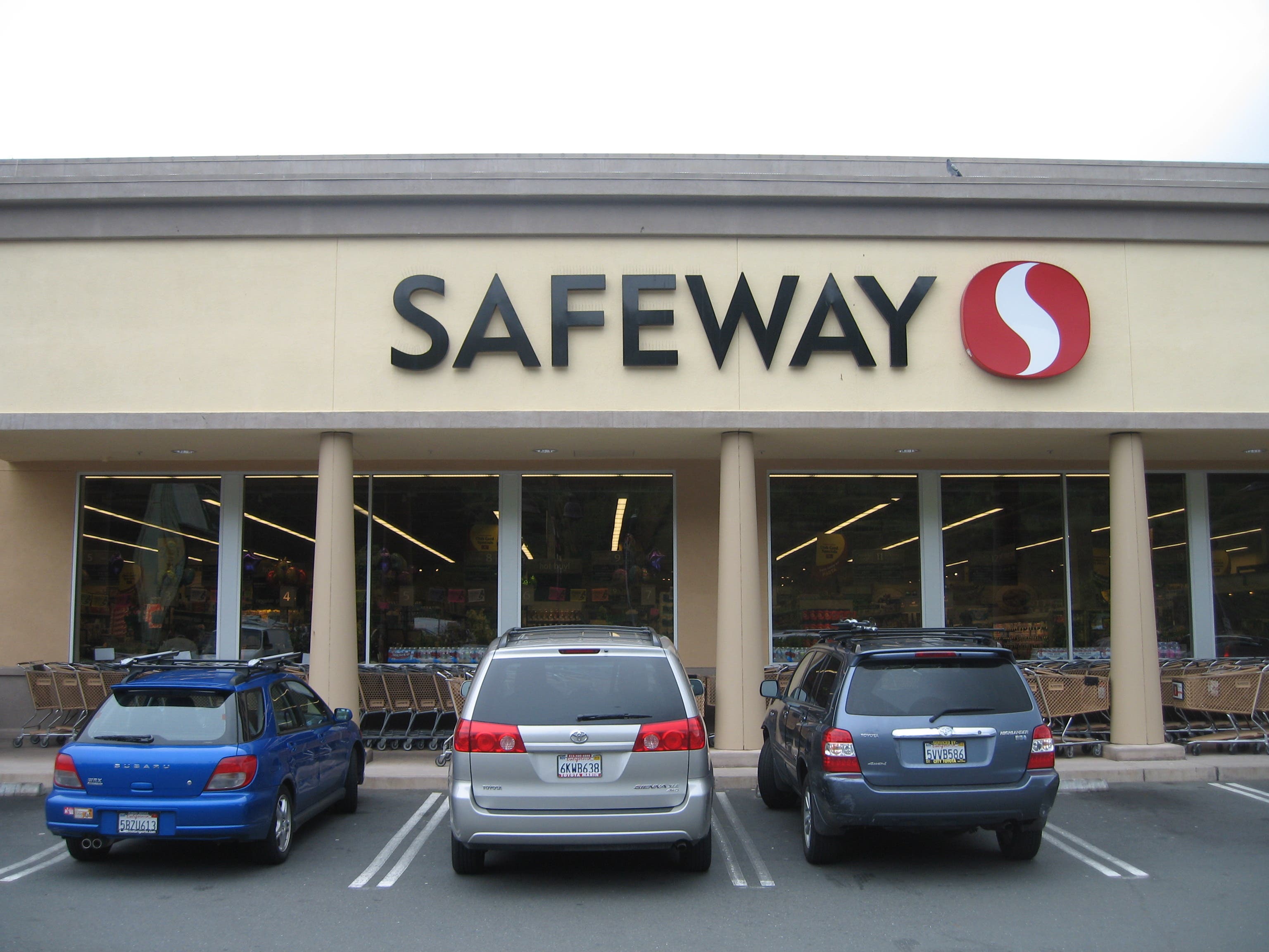 Shots Fired in Beer Theft Sunday at Safeway in Strawberry Village ...