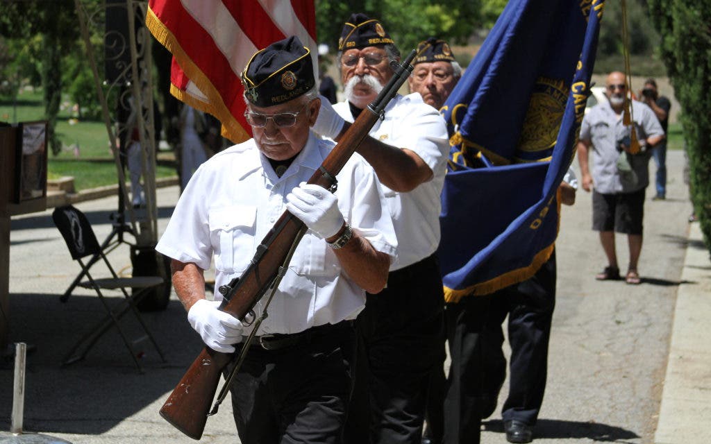 Veterans, Residents Remember Nation's Fallen at Hillside Cemetery in ...