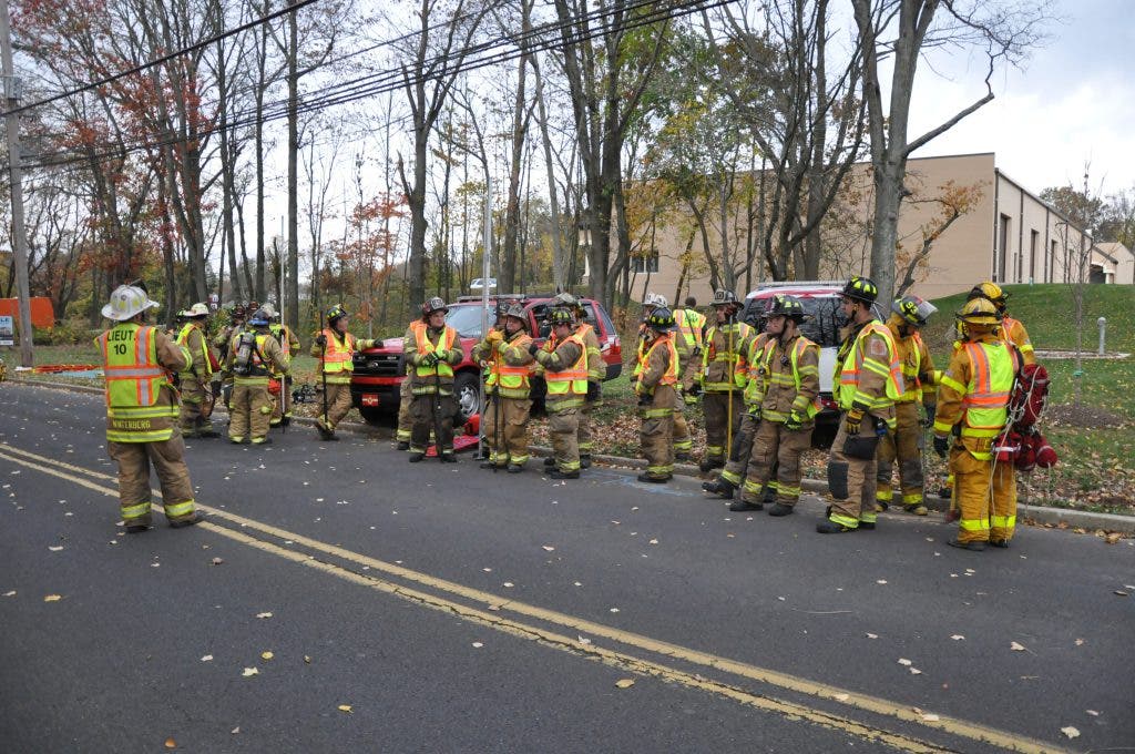 Warminster Fire Dept. in Conjunction with SEPTA Hold Training Exercise ...