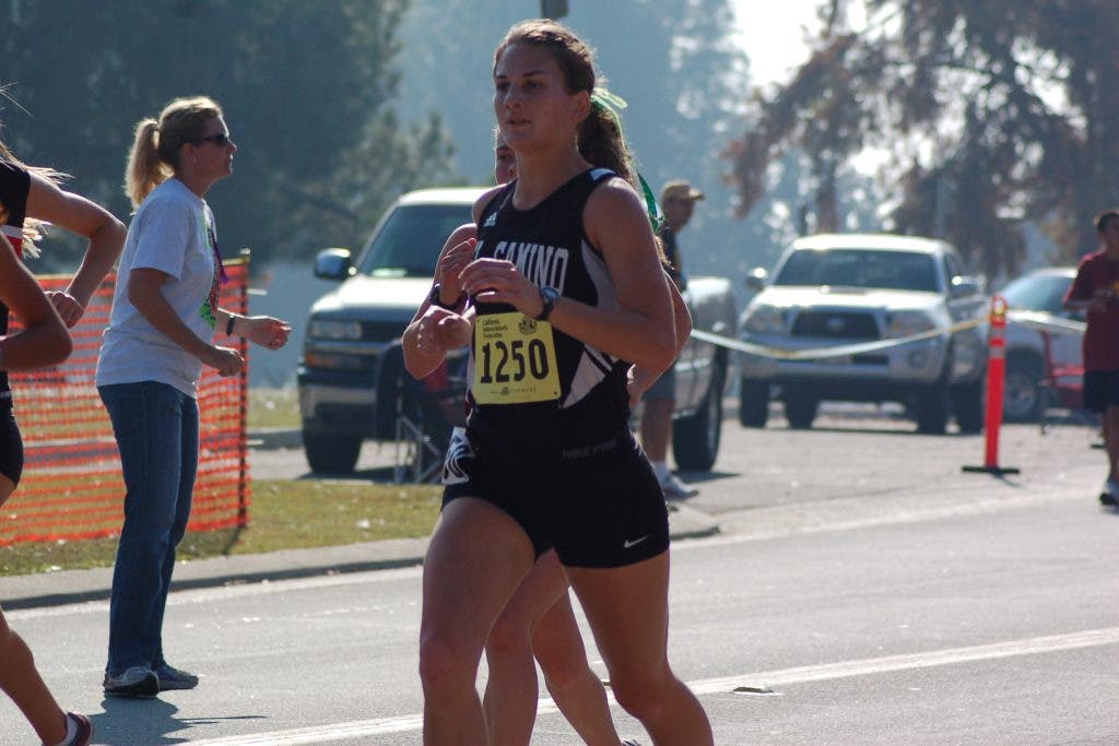 Rio Americano, El Camino Cross Country Girls Run at State Meet | Fair ...