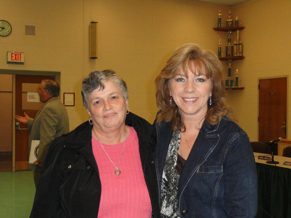 Lindy Residents Speak about School Budget 2011-12 | Lindenhurst, NY Patch