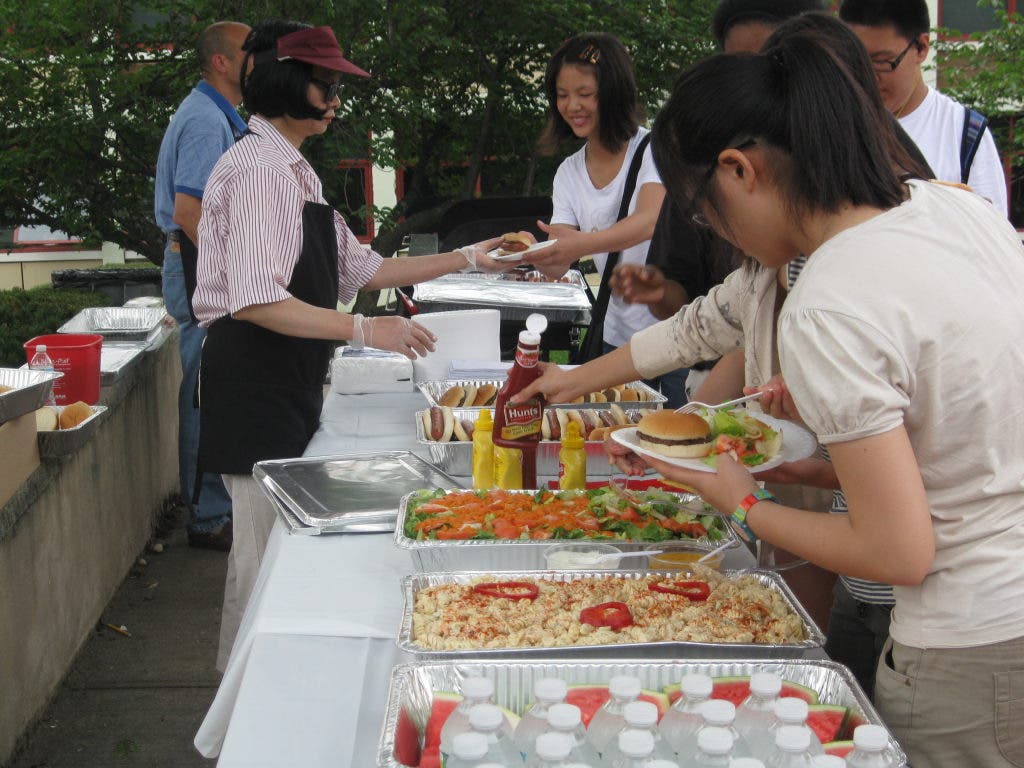 Chinese Exchange Students Visit White Plains High School | White Plains ...
