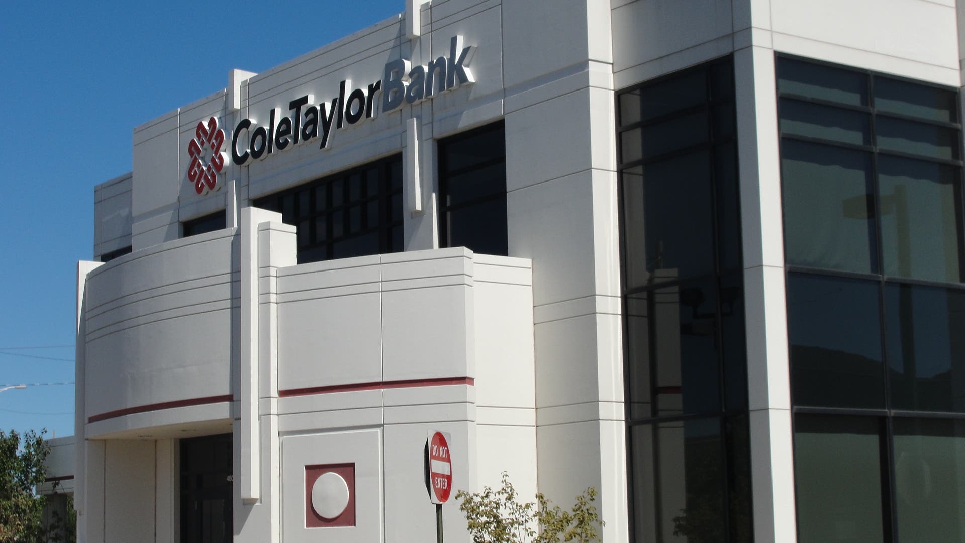 UPDATE: Cole Taylor Bank Robbery | Skokie, IL Patch