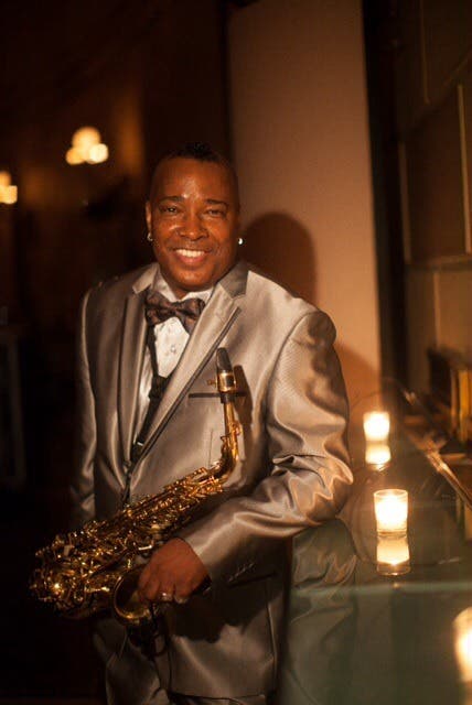 11/7- BrownstoneJAZZ CONCERT SERIES FESTIVAL/ Reggie Woods, Sax | Bed ...