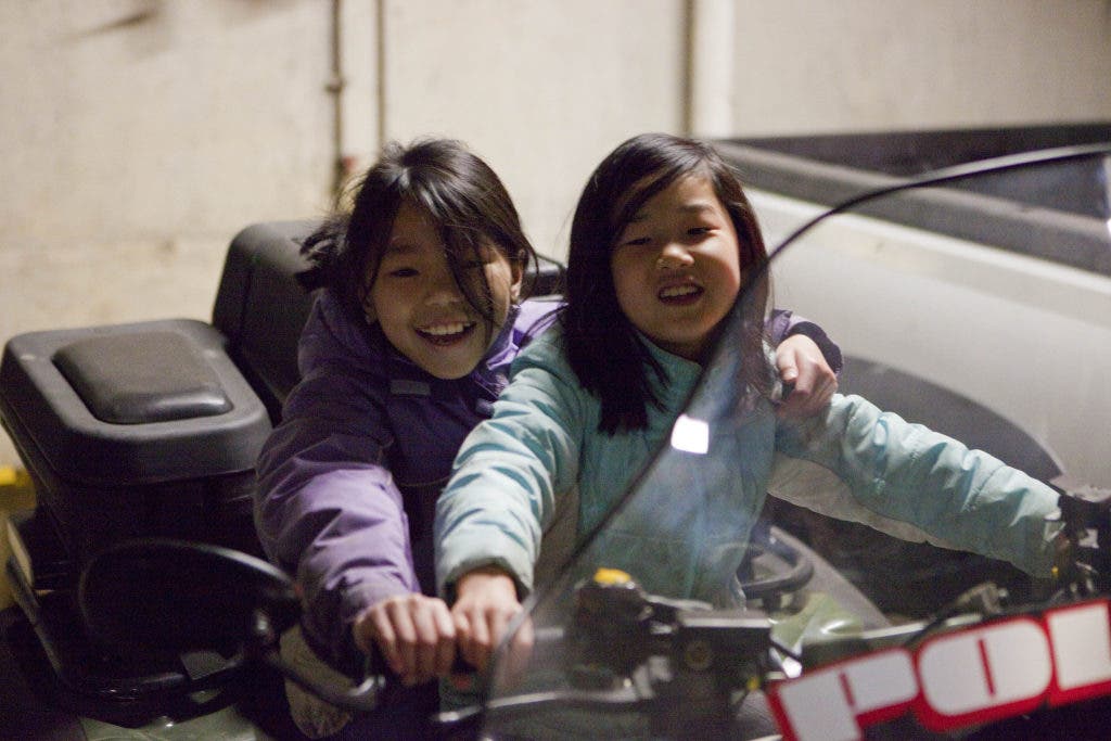 VIEWFINDER: Kids Tour the Northbrook Police Department | Northbrook, IL ...