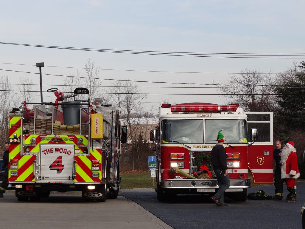 North 'Pole' FD Takes Charitable Ride Through Community | Patchogue, NY ...