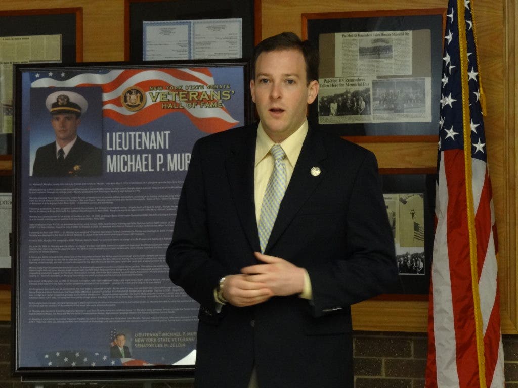 Lt. Michael Murphy Honored at PMHS For Induction to Vet's Hall of Fame ...