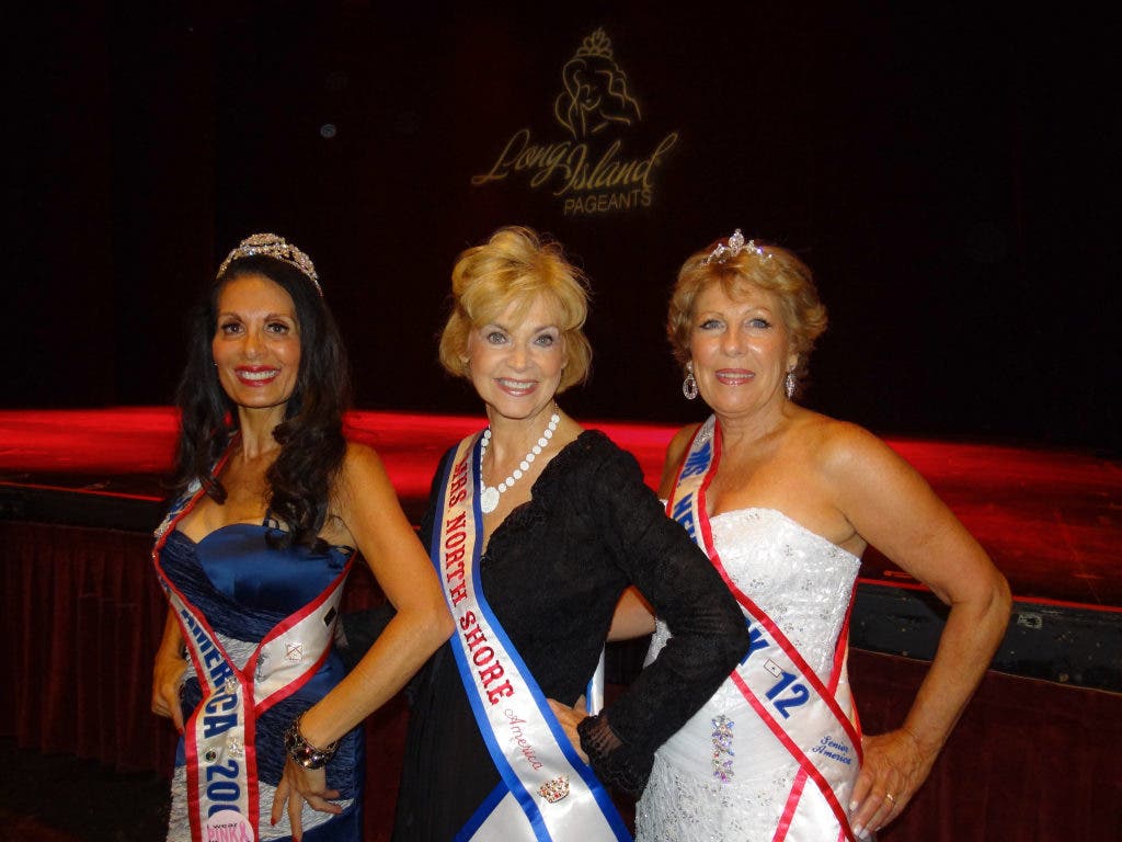 Smithtown Teen Crowned in Miss Long Island Pageant [PHOTOS] | Smithtown ...