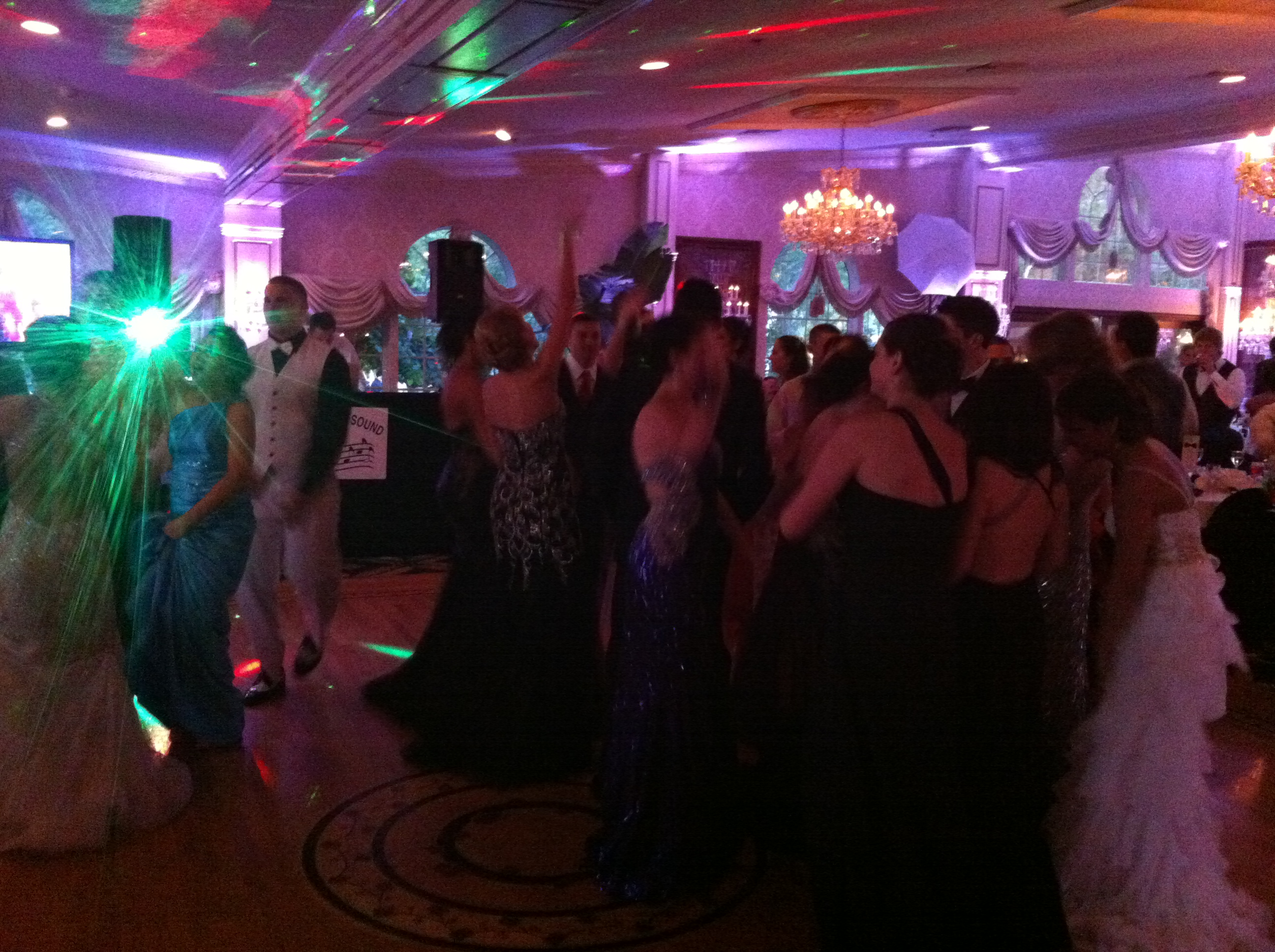 PHOTOS: Comsewogue Students Shine at Senior Prom | Port Jefferson, NY Patch