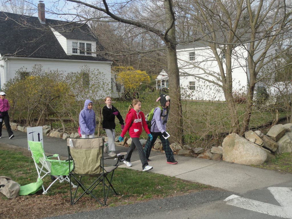 Hundreds Remember Christ in Hingham | Hingham, MA Patch