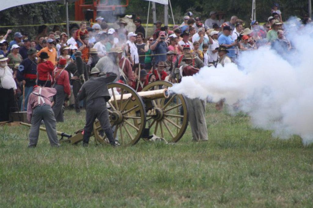 First Battle of Manassas Reenactment Attracts Huge Crowds | Manassas ...