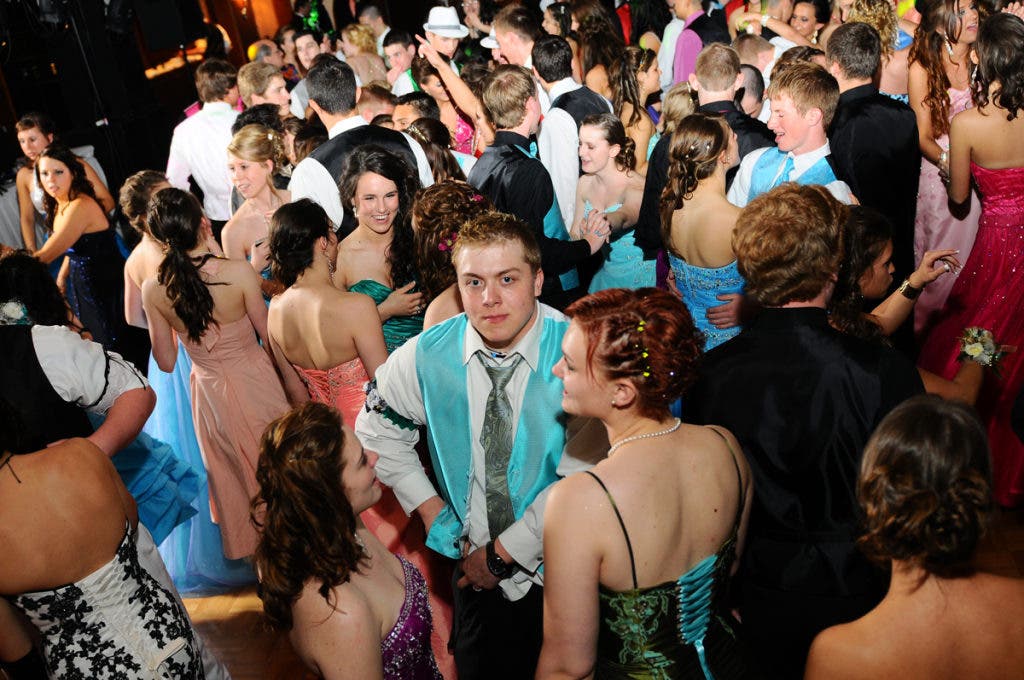 PHOTOS: Lemont High School Prom 2011 | Lemont, IL Patch