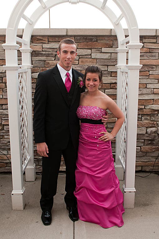 PHOTO GALLERY: Romeoville High School Prom 2011 | Romeoville, IL Patch