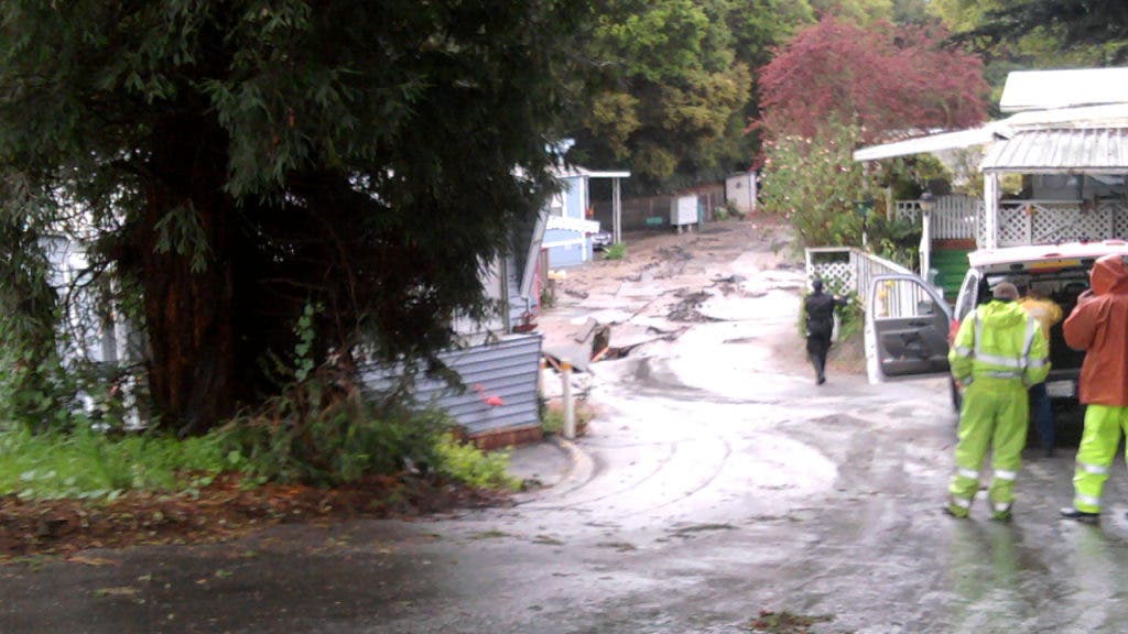 PHOTO & VIDEO GALLERY: Flash Flood Rips Through Capitola | Capitola, CA ...