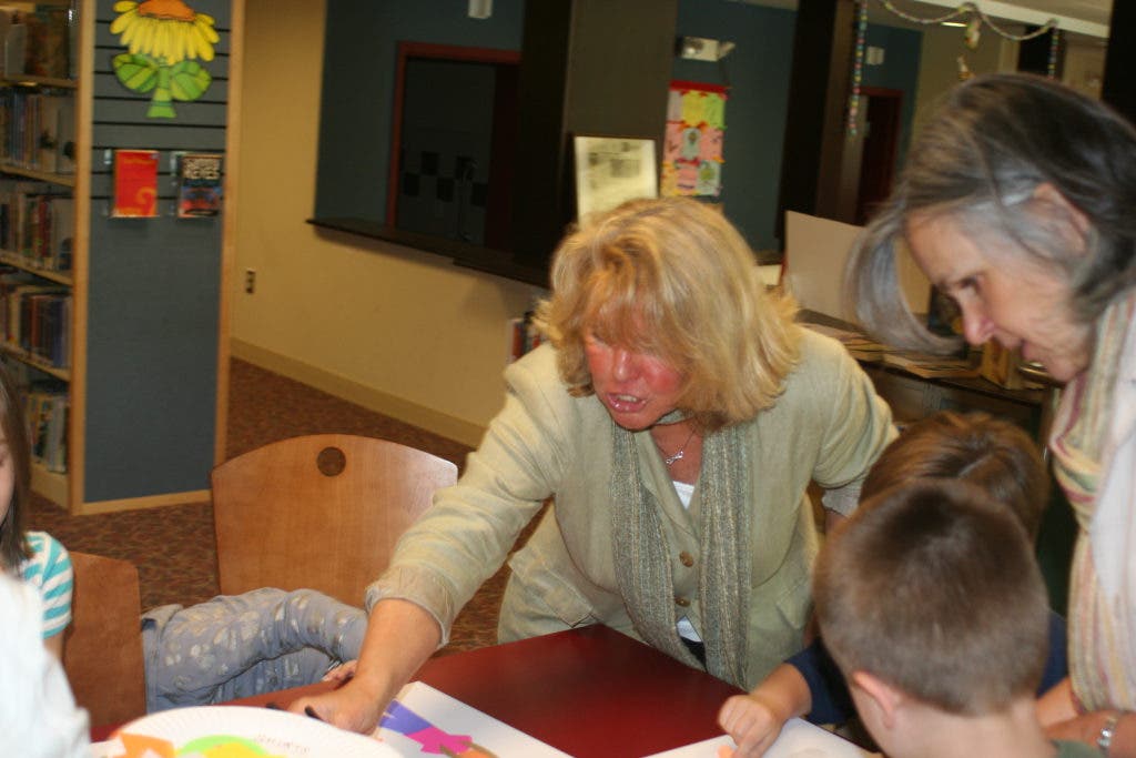 Kindergarteners Meet with Local Author Nancy Elizabeth Wallace | North ...