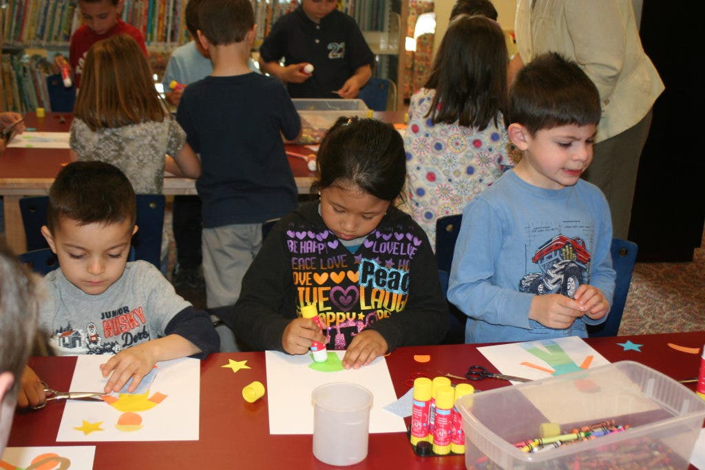 Kindergarteners Meet with Local Author Nancy Elizabeth Wallace | North ...