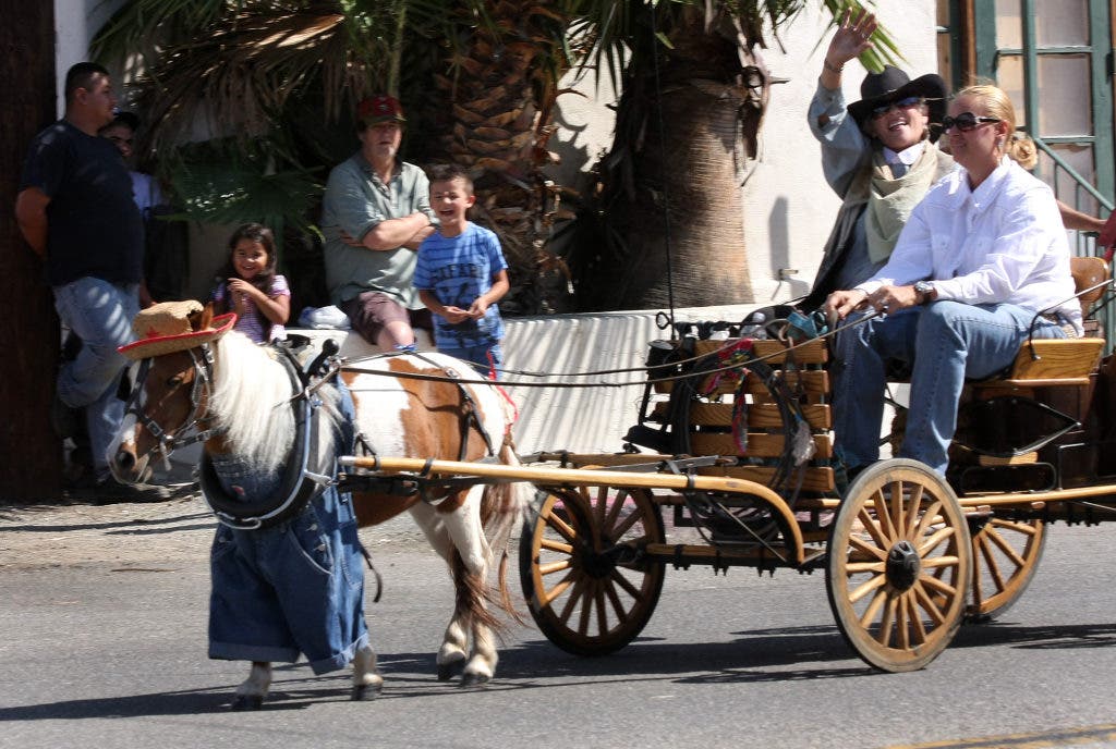 Banning Stagecoach Days Parade: Evoking Old West in San Gorgonio Pass ...
